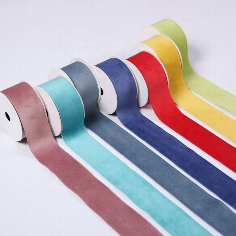 How To Tie A Ribbon On A Gift